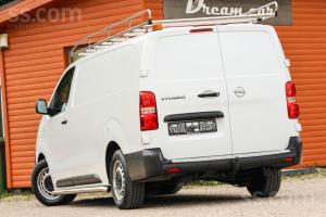 White Opel Vivaro 2022 in Tukums, with an engine capacity of 1.50 L and mileage of 169 thousand km for 13990 €, photo 4 on AUTOMOTO.COM.LV
