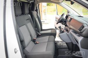 White Opel Vivaro 2022 in Tukums, with an engine capacity of 1.50 L and mileage of 169 thousand km for 13990 €, photo 9 on AUTOMOTO.COM.LV