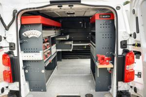 Balts Opel Vivaro 2022 Tukums, ar dzinēja tilpumu 1.50 L un nobraukumu 166 tūkst. km par 13590 €, foto 12 vietnē AUTOMOTO.COM.LV