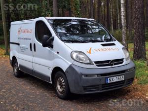 Balts Opel Vivaro 2002 Rīga, ar dzinēja tilpumu 1.90 L un nobraukumu 255 tūkst. km par 1880 €, foto  vietnē AUTOMOTO.COM.LV