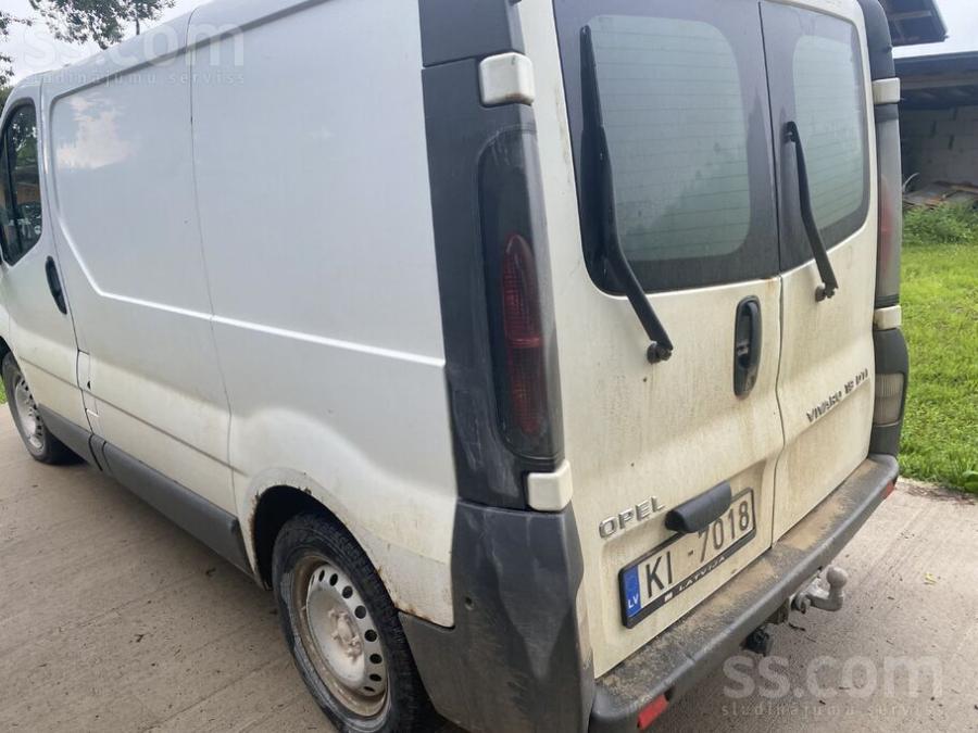 Белый Опель Виваро 2003 в Тукумс, объемом двигателя 1.90 л и пробегом 345 тыс. км за 1500 €, фото 5 на AUTOMOTO.COM.LV