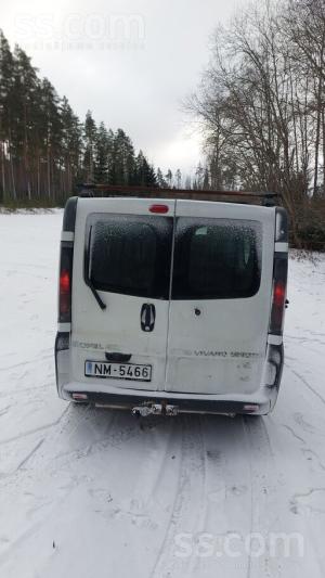 Balts Opel Vivaro 2004 Gulbene, ar dzinēja tilpumu 1.90 L un nobraukumu 313 tūkst. km par 2950 €, foto 3 vietnē AUTOMOTO.COM.LV