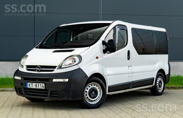 Balts Opel Vivaro 2006 Rīga, ar dzinēja tilpumu 2.50 L un nobraukumu 440 tūkst. km par 4490 €, foto 1 vietnē AUTOMOTO.COM.LV