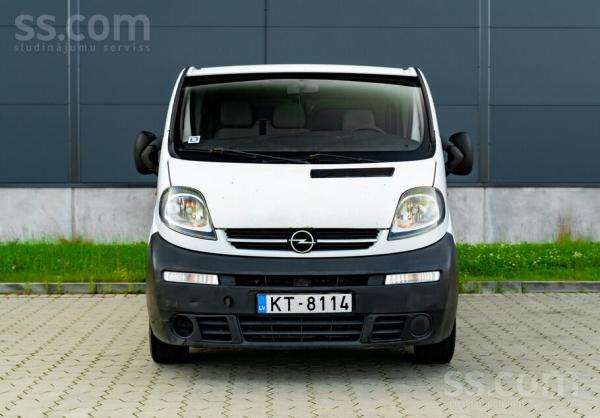 Balts Opel Vivaro 2006 Rīga, ar dzinēja tilpumu 2.50 L un nobraukumu 440 tūkst. km par 4490 €, foto 2 vietnē AUTOMOTO.COM.LV