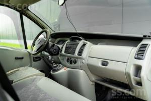 Balts Opel Vivaro 2006 Rīga, ar dzinēja tilpumu 2.50 L un nobraukumu 440 tūkst. km par 4490 €, foto 15 vietnē AUTOMOTO.COM.LV