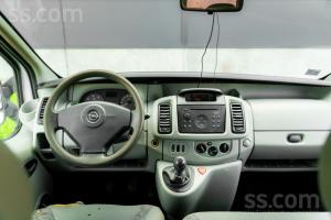 Balts Opel Vivaro 2006 Rīga, ar dzinēja tilpumu 2.50 L un nobraukumu 440 tūkst. km par 4490 €, foto 16 vietnē AUTOMOTO.COM.LV