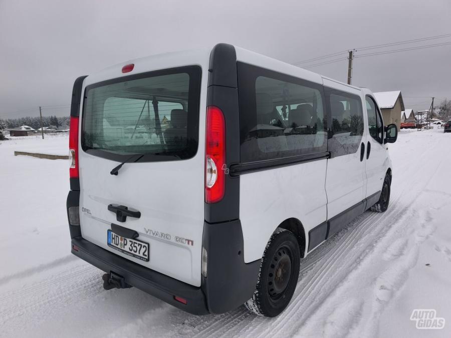 Balts Opel Vivaro 2007 Druskininkai, ar dzinēja tilpumu 2.00 L un nobraukumu 266 tūkst. km par 6950 €, foto 3 vietnē AUTOMOTO.COM.LV
