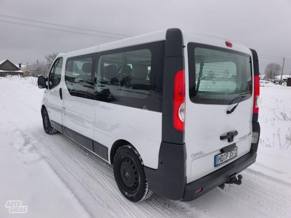 Balts Opel Vivaro 2007 Druskininkai, ar dzinēja tilpumu 2.00 L un nobraukumu 266 tūkst. km par 6950 €, foto 4 vietnē AUTOMOTO.COM.LV