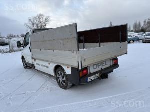 White Opel Vivaro 2008 in Daugavpils, with an engine capacity of 2.00 L and mileage of 243 thousand km for 4750 €, photo 3 on AUTOMOTO.COM.LV
