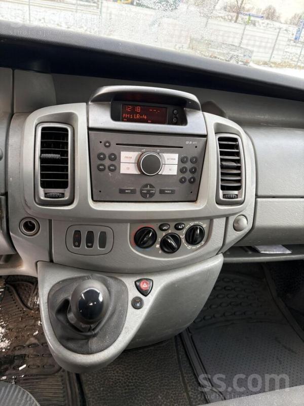 Balts Opel Vivaro 2008 Daugavpils, ar dzinēja tilpumu 2.00 L un nobraukumu 243 tūkst. km par 4750 €, foto 10 vietnē AUTOMOTO.COM.LV