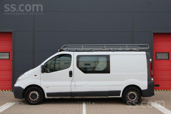 Balts Opel Vivaro 2008 Rīga, ar dzinēja tilpumu 2.00 L un nobraukumu 323 tūkst. km par 6450 €, foto 8 vietnē AUTOMOTO.COM.LV