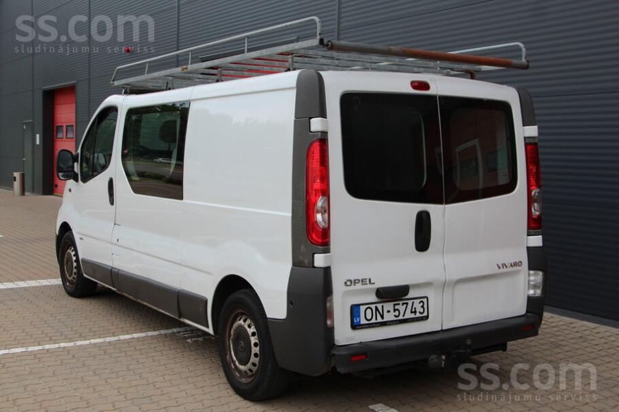 White Opel Vivaro 2008 in Riga, with an engine capacity of 2.00 L and mileage of 323 thousand km for 6450 €, photo 10 on AUTOMOTO.COM.LV