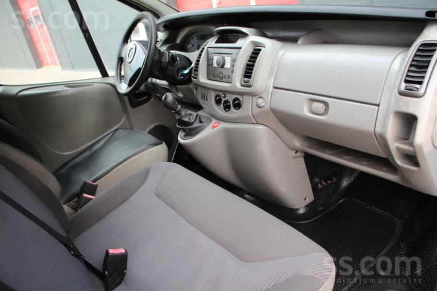 White Opel Vivaro 2008 in Riga, with an engine capacity of 2.00 L and mileage of 323 thousand km for 6450 €, photo 13 on AUTOMOTO.COM.LV