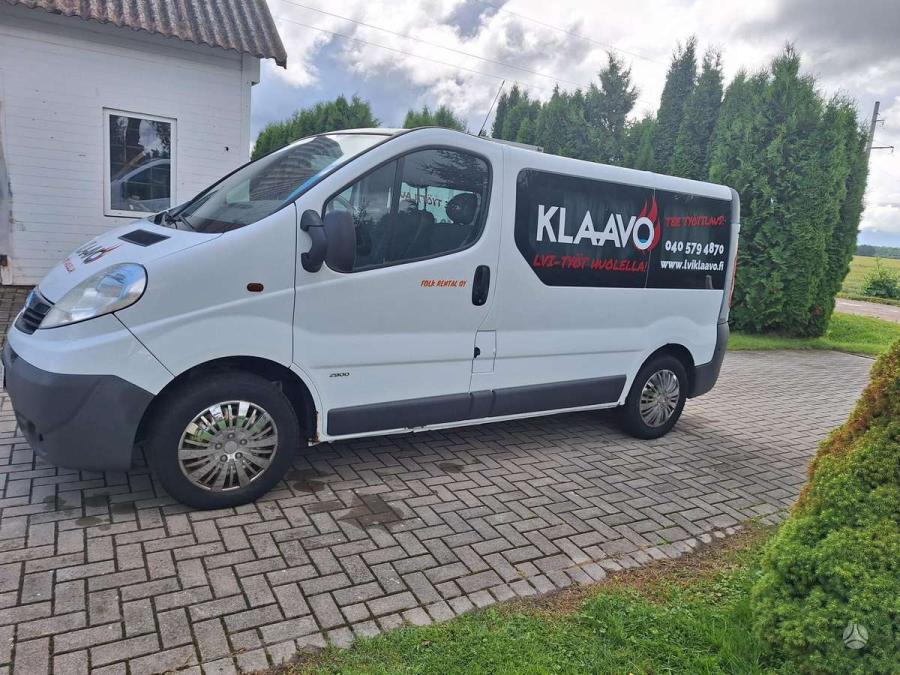 White Opel Vivaro 2008 in Kaunas, with an engine capacity of 2.00 L and mileage of 352 thousand km for 2650 €, photo 1 on AUTOMOTO.COM.LV