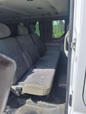 White Opel Vivaro 2008 in Kaunas, with an engine capacity of 2.00 L and mileage of 352 thousand km for 2650 €, photo 11 on AUTOMOTO.COM.LV