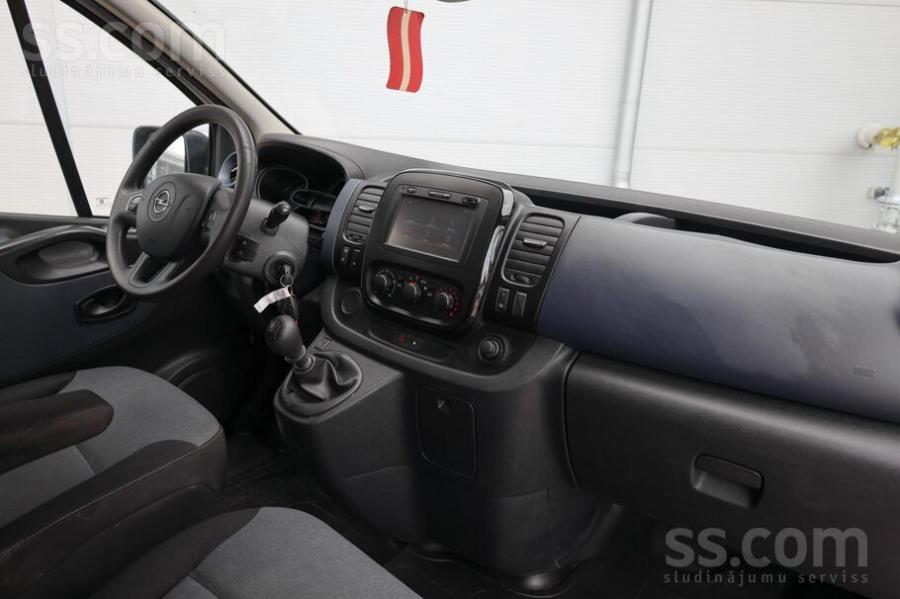 Balts Opel Vivaro 2016 Rīga, ar dzinēja tilpumu 1.60 L un nobraukumu 0 tūkst. km par 6995 €, foto 14 vietnē AUTOMOTO.COM.LV