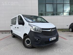 White Opel Vivaro 2016 in Riga, with an engine capacity of 1.60 L and mileage of 274 thousand km for 8500 €, photo  on AUTOMOTO.COM.LV