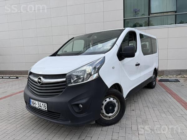 Balts Opel Vivaro 2016 Rīga, ar dzinēja tilpumu 1.60 L un nobraukumu 274 tūkst. km par 8500 €, foto 2 vietnē AUTOMOTO.COM.LV
