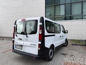 White Opel Vivaro 2016 in Riga, with an engine capacity of 1.60 L and mileage of 274 thousand km for 8500 €, photo 4 on AUTOMOTO.COM.LV