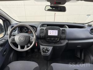 White Opel Vivaro 2016 in Riga, with an engine capacity of 1.60 L and mileage of 274 thousand km for 8500 €, photo 6 on AUTOMOTO.COM.LV