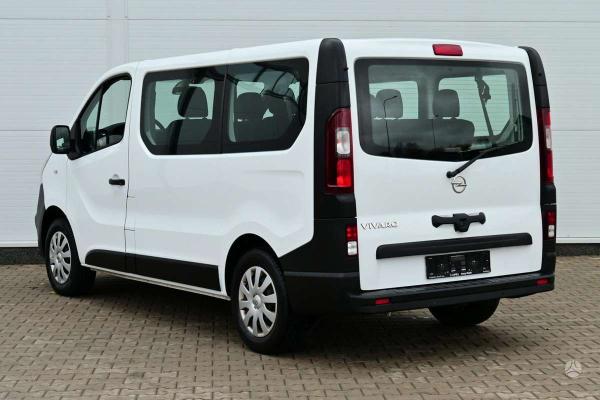 Balts Opel Vivaro 2018 Kretinga, ar dzinēja tilpumu 1.60 L un nobraukumu 284 tūkst. km par 11499 €, foto 9 vietnē AUTOMOTO.COM.LV
