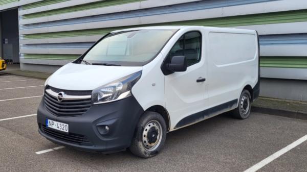White Opel Vivaro 2018 in Riga, with an engine capacity of 1.60 L and mileage of 214 thousand km for 9150 €, photo 10 on AUTOMOTO.COM.LV
