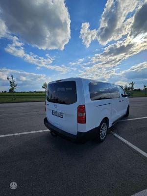 Balts Opel Vivaro 2020 Šauļi, ar dzinēja tilpumu 2.00 L un nobraukumu 186 tūkst. km par 18900 €, foto 8 vietnē AUTOMOTO.COM.LV