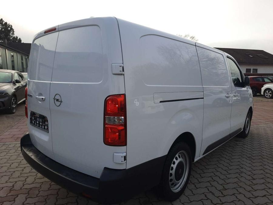 Balts Opel Vivaro 2024 Kauņa, ar dzinēja tilpumu 2.00 L un nobraukumu 39 tūkst. km par 27772 €, foto 8 vietnē AUTOMOTO.COM.LV