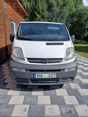 Balts Opel Vivaro 2006 Cēsis, ar dzinēja tilpumu 1.90 L un nobraukumu 420 tūkst. km par 2600 €, foto  vietnē AUTOMOTO.COM.LV
