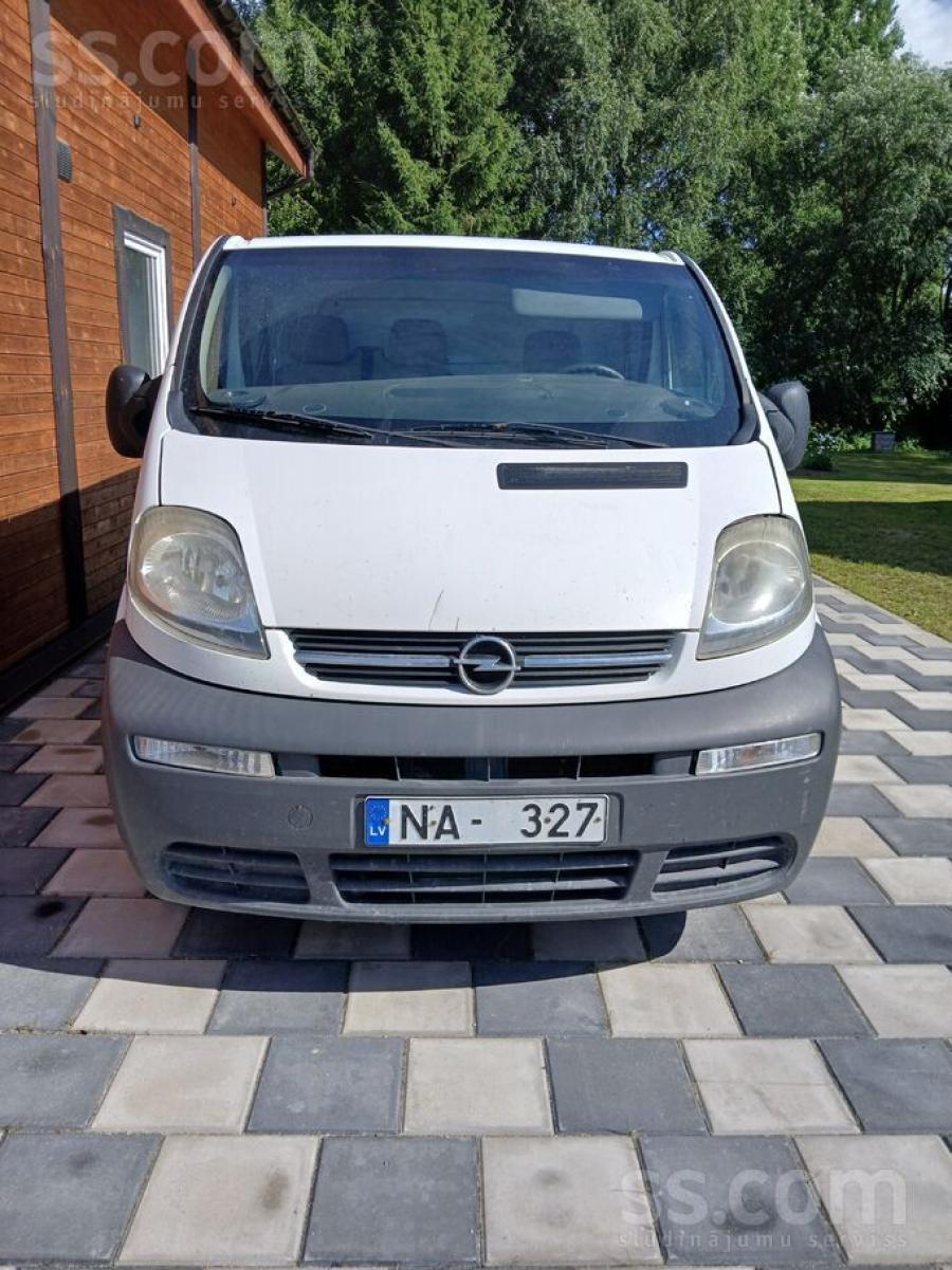 Balts Opel Vivaro 2006 Cēsis, ar dzinēja tilpumu 1.90 L un nobraukumu 420 tūkst. km par 2600 €, foto 1 vietnē AUTOMOTO.COM.LV