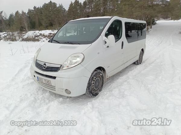 White Opel Vivaro 2005 in Tallinn, with an engine capacity of 1.90 L and mileage of 338 thousand km for 4000 €, photo 1 on AUTOMOTO.COM.LV
