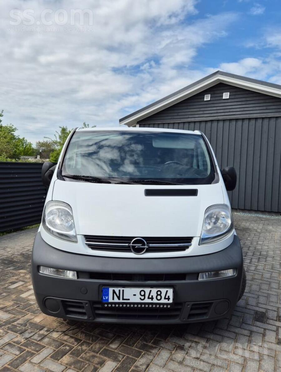 Balts Opel Vivaro 2006 Kuldīga, ar dzinēja tilpumu 2.50 L un nobraukumu 340 tūkst. km par 5500 €, foto 11 vietnē AUTOMOTO.COM.LV
