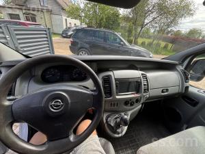 Balts Opel Vivaro 2006 Kuldīga, ar dzinēja tilpumu 2.50 L un nobraukumu 340 tūkst. km par 5500 €, foto 19 vietnē AUTOMOTO.COM.LV