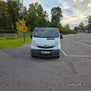 White Opel Vivaro 2009 in Rakvere, with an engine capacity of 2.00 L and mileage of 325 thousand km for 2799 €, photo  on AUTOMOTO.COM.LV