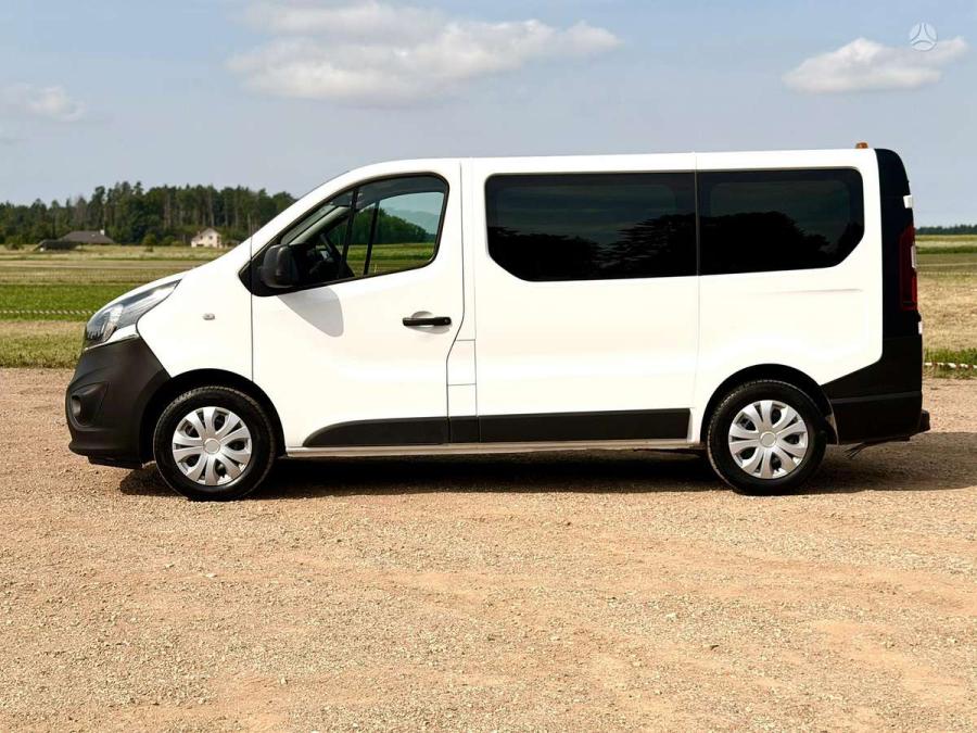 Balts Opel Vivaro 2016 Tartu, ar dzinēja tilpumu 1.60 L un nobraukumu 274 tūkst. km par 8000 €, foto 7 vietnē AUTOMOTO.COM.LV