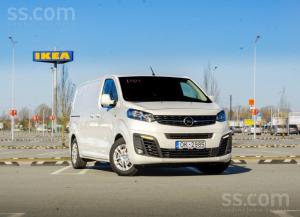 White Opel Vivaro 2019 in Riga, with an engine capacity of 1.50 L and mileage of 298 thousand km for 8990 €, photo 3 on AUTOMOTO.COM.LV