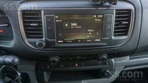 White Opel Vivaro 2019 in Riga, with an engine capacity of 1.50 L and mileage of 298 thousand km for 8990 €, photo 15 on AUTOMOTO.COM.LV