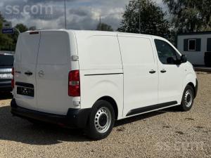 Balts Opel Vivaro 2020 Valmiera, ar dzinēja tilpumu 1.50 L un nobraukumu 236 tūkst. km par 12300 €, foto 5 vietnē AUTOMOTO.COM.LV
