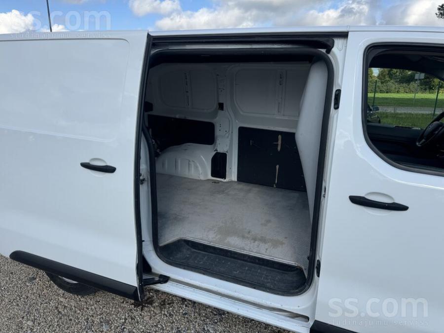 Balts Opel Vivaro 2020 Valmiera, ar dzinēja tilpumu 1.50 L un nobraukumu 236 tūkst. km par 12300 €, foto 11 vietnē AUTOMOTO.COM.LV