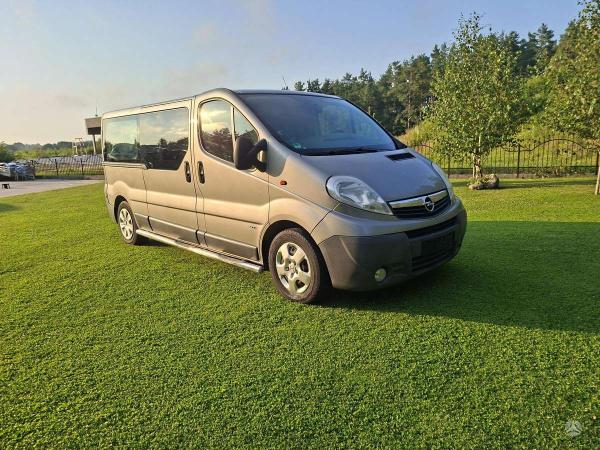 Yellow Opel Vivaro 2010 in Silute, with an engine capacity of 2.00 L and mileage of 249 thousand km for 6300 €, photo 3 on AUTOMOTO.COM.LV