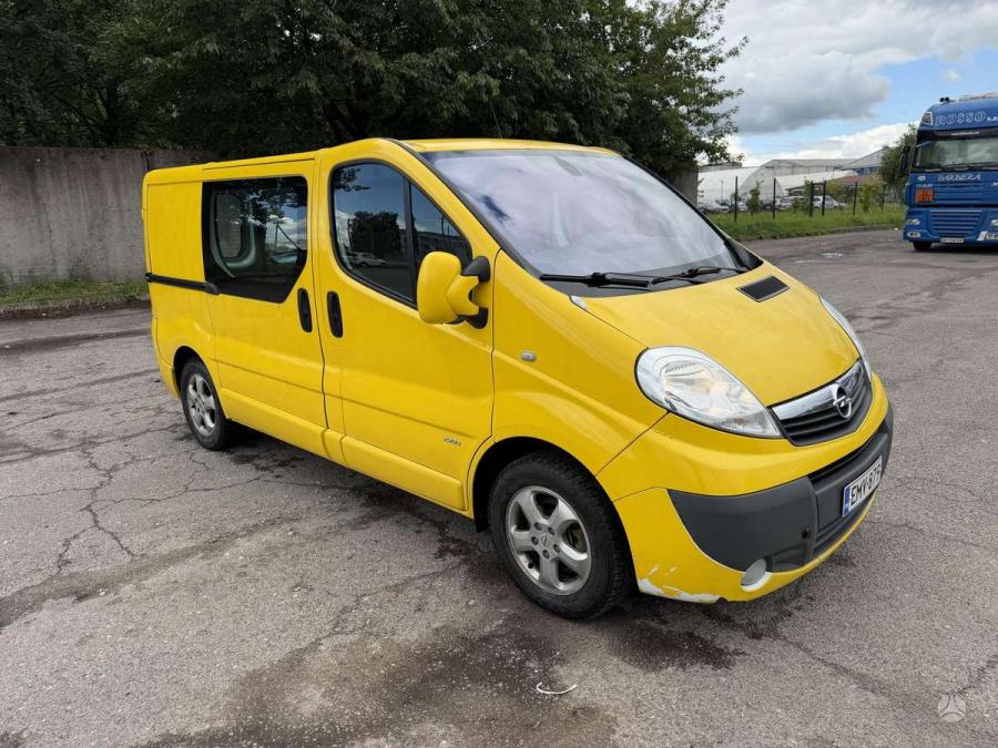 Dzeltens Opel Vivaro 2014 Kauņa, ar dzinēja tilpumu 2.00 L un nobraukumu 220 tūkst. km par 5900 €, foto 1 vietnē AUTOMOTO.COM.LV