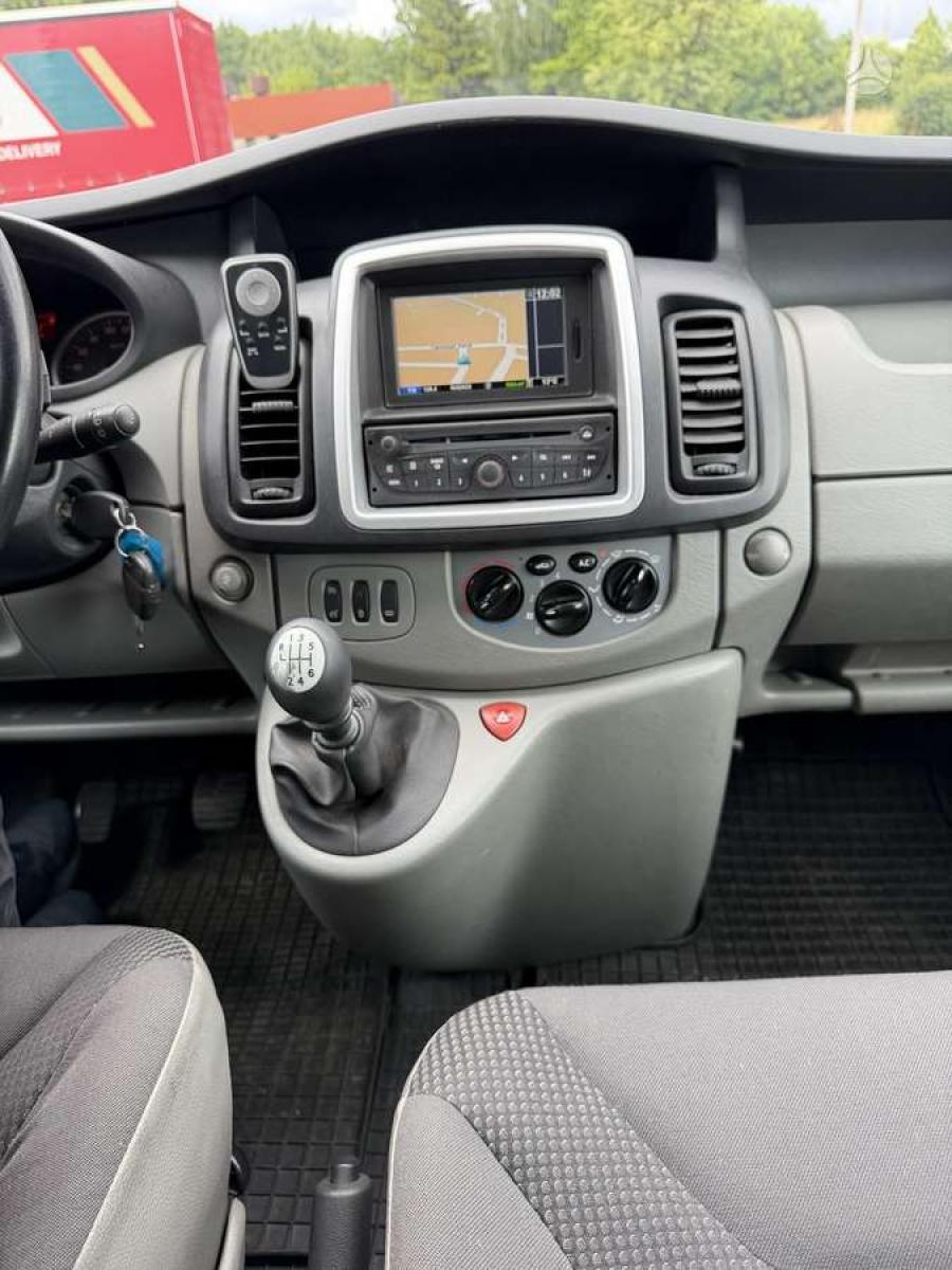 Dzeltens Opel Vivaro 2014 Kauņa, ar dzinēja tilpumu 2.00 L un nobraukumu 220 tūkst. km par 5900 €, foto 9 vietnē AUTOMOTO.COM.LV