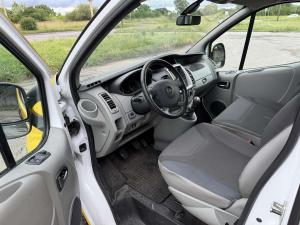 Dzeltens Opel Vivaro 2014 Kauņa, ar dzinēja tilpumu 2.00 L un nobraukumu 220 tūkst. km par 5900 €, foto 10 vietnē AUTOMOTO.COM.LV