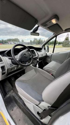 Dzeltens Opel Vivaro 2014 Kauņa, ar dzinēja tilpumu 2.00 L un nobraukumu 220 tūkst. km par 5900 €, foto 14 vietnē AUTOMOTO.COM.LV