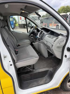 Dzeltens Opel Vivaro 2014 Kauņa, ar dzinēja tilpumu 2.00 L un nobraukumu 220 tūkst. km par 5900 €, foto 15 vietnē AUTOMOTO.COM.LV