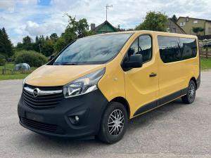 Yellow Opel Vivaro 2018 in Skaudvile, with an engine capacity of 1.60 L and mileage of 173 thousand km for 12500 €, photo 3 on AUTOMOTO.COM.LV