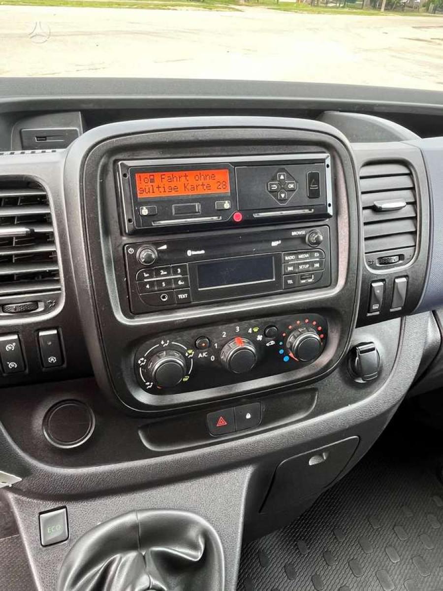 Yellow Opel Vivaro 2018 in Skaudvile, with an engine capacity of 1.60 L and mileage of 173 thousand km for 12500 €, photo 12 on AUTOMOTO.COM.LV
