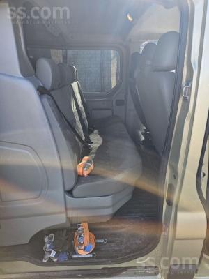 Dzeltens Opel Vivaro 2005 Aizkraukle, ar dzinēja tilpumu 1.90 L un nobraukumu 612 tūkst. km par 3200 €, foto 5 vietnē AUTOMOTO.COM.LV