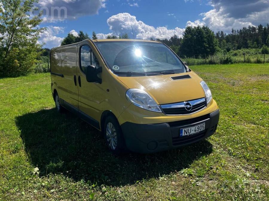Dzeltens Opel Vivaro 2007 Ogre, ar dzinēja tilpumu 2.00 L un nobraukumu 267 tūkst. km par 5445 €, foto 3 vietnē AUTOMOTO.COM.LV
