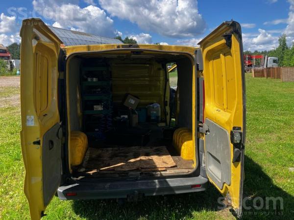 Dzeltens Opel Vivaro 2007 Ogre, ar dzinēja tilpumu 2.00 L un nobraukumu 267 tūkst. km par 5445 €, foto 9 vietnē AUTOMOTO.COM.LV